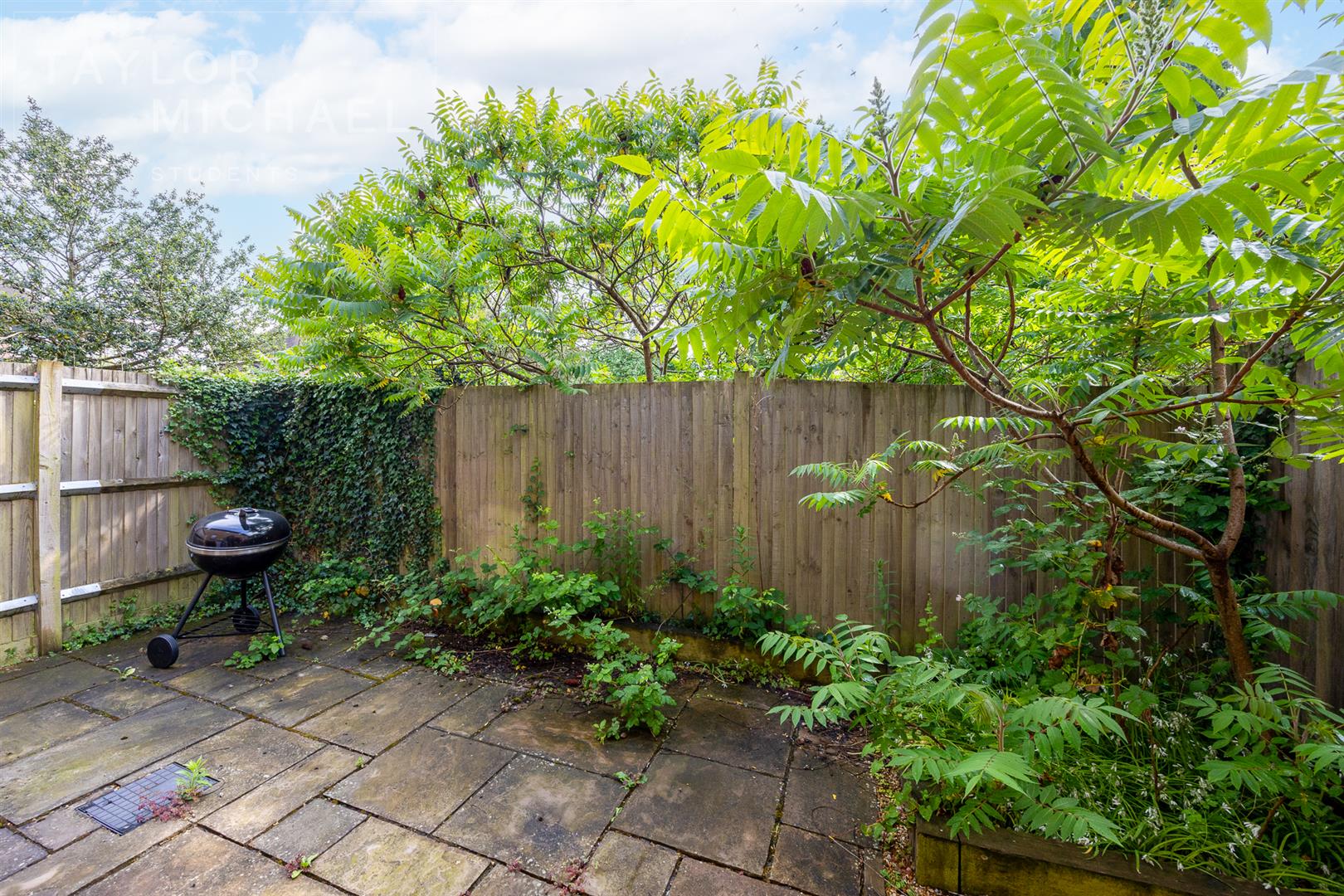 Woodbourne Avenue, Brighton - Taylor Michael